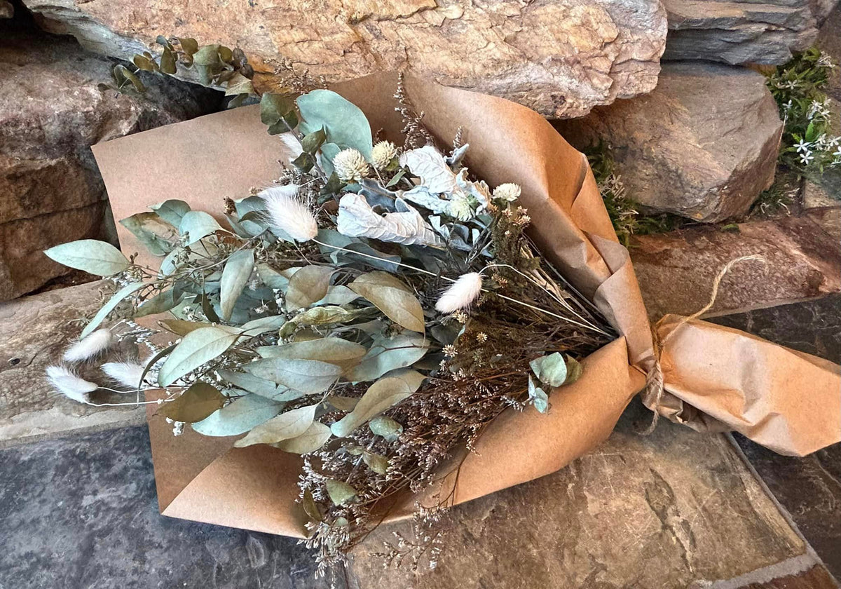 Dried Flower Bouquet – Nicola Flora